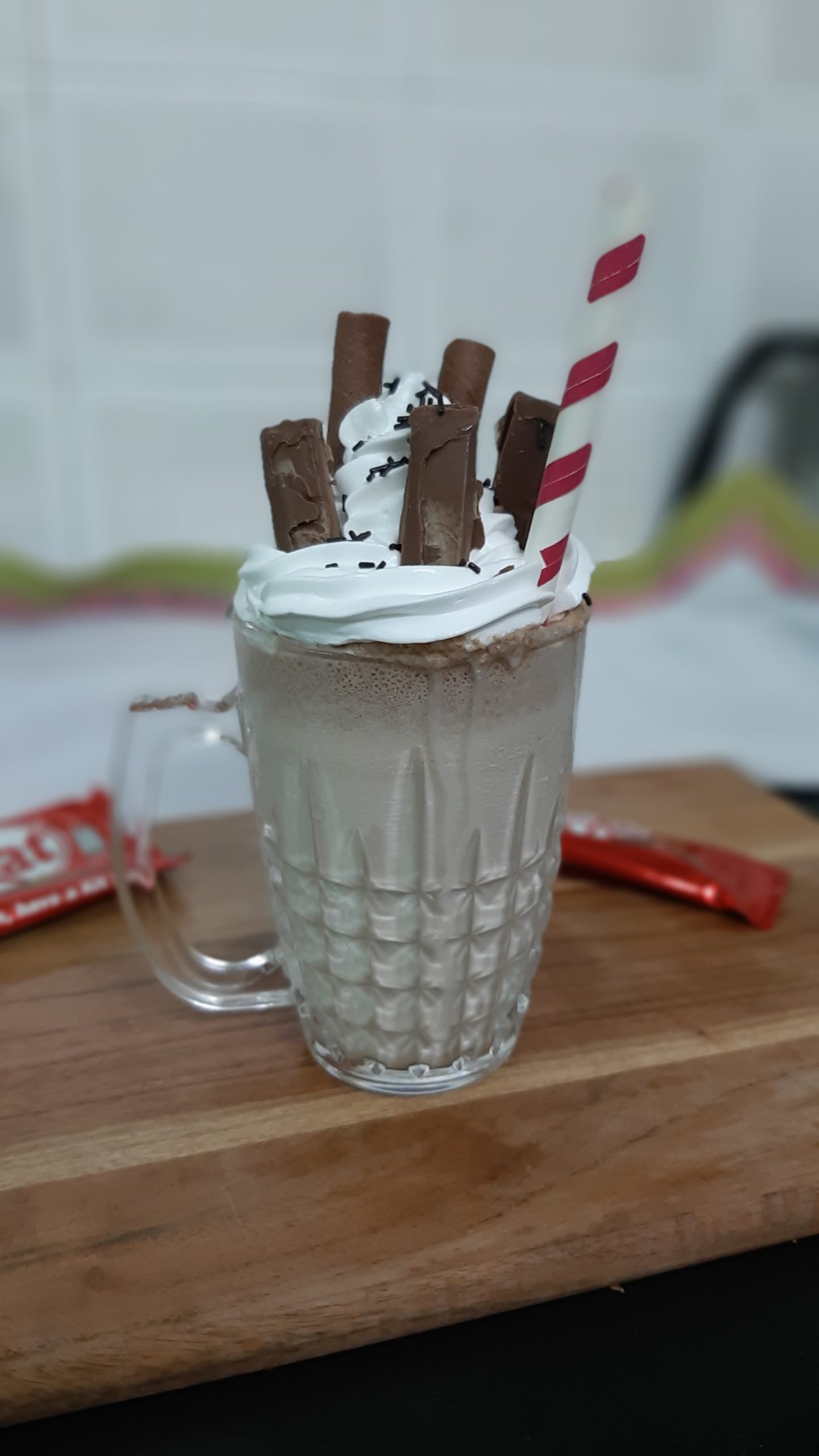 Kit Kat Milkshake - RasoiTak
